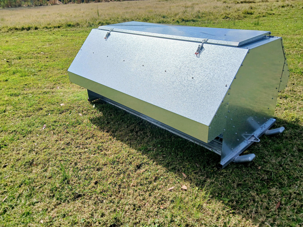 Chicken Caravan Skid Feeder 1000
