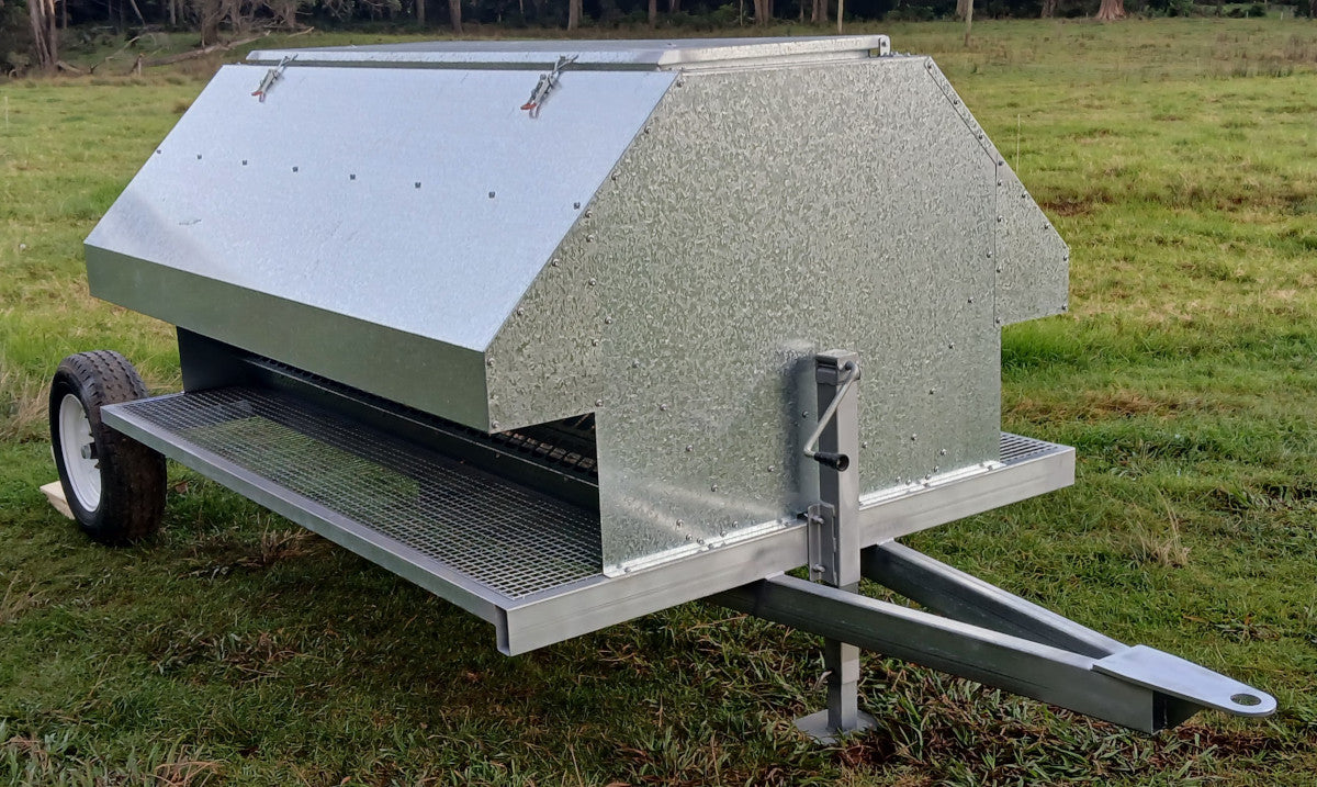 Chicken Caravan Feed Trailer 1000