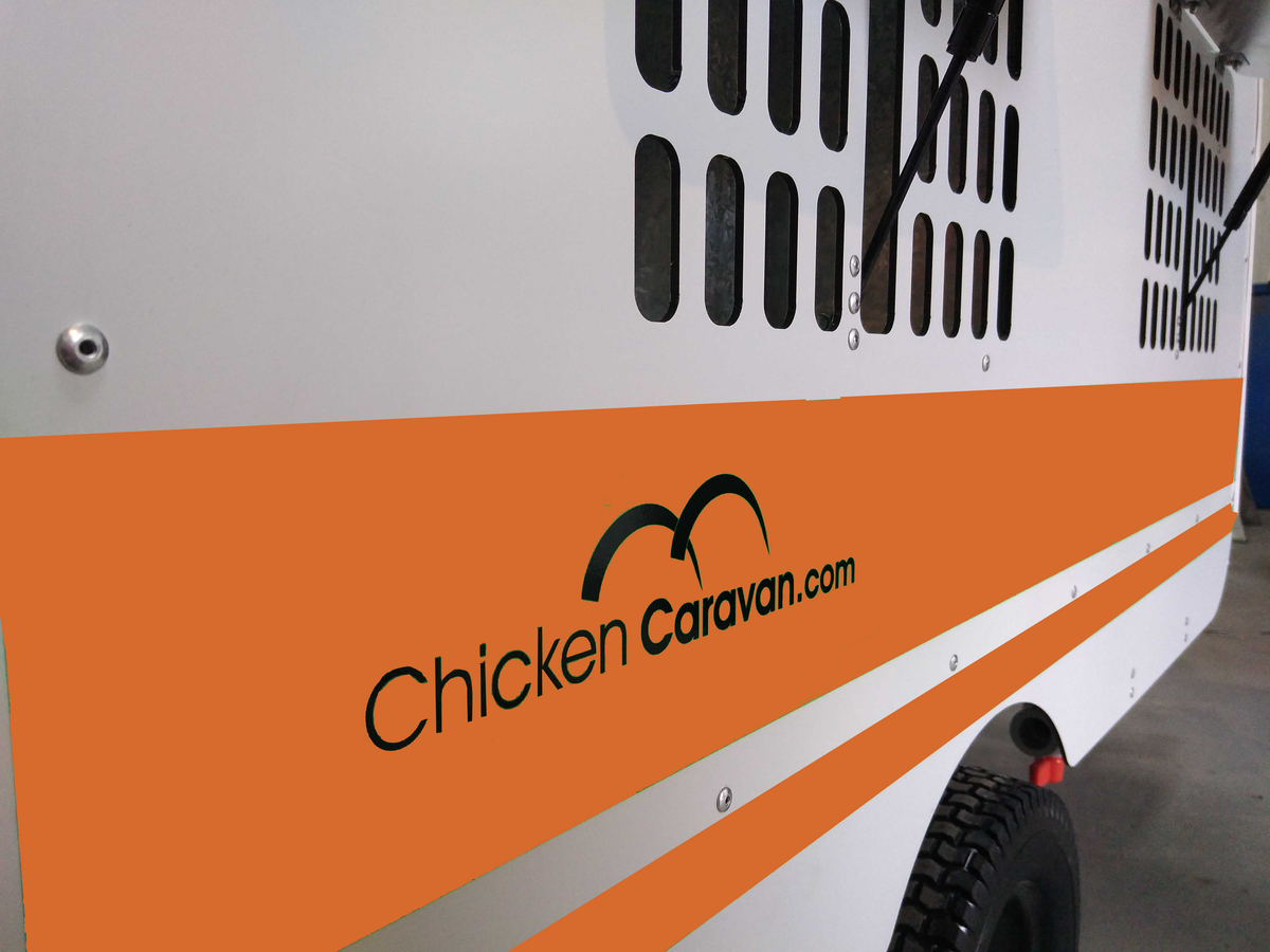 Chicken Caravan 10 - Orange